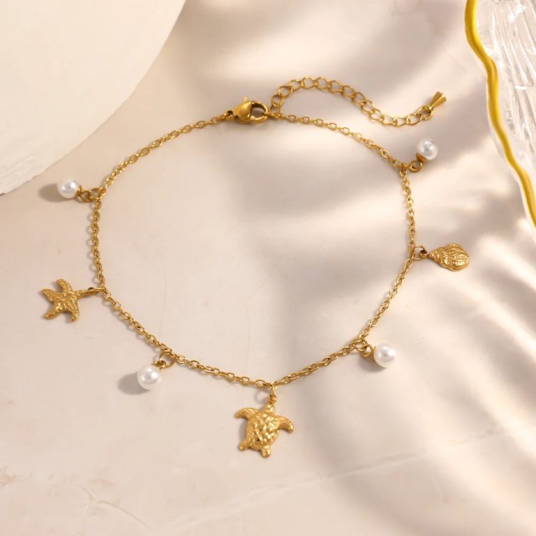 How to Style Anklets in 2026: Trendy Anklet Outfits for Every Season